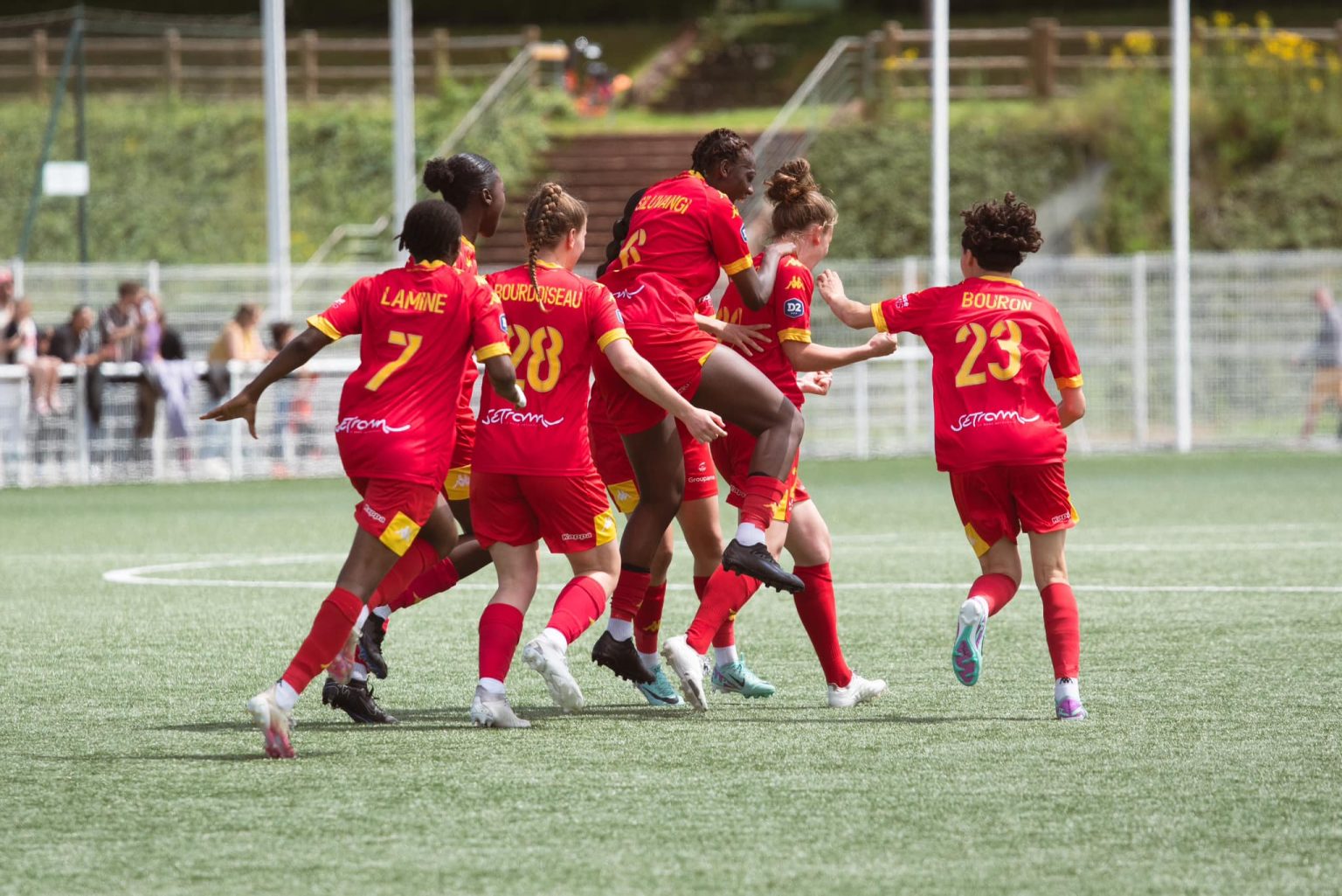 Féminines : point sur les accessions, maintiens et montées – Ligue de ...